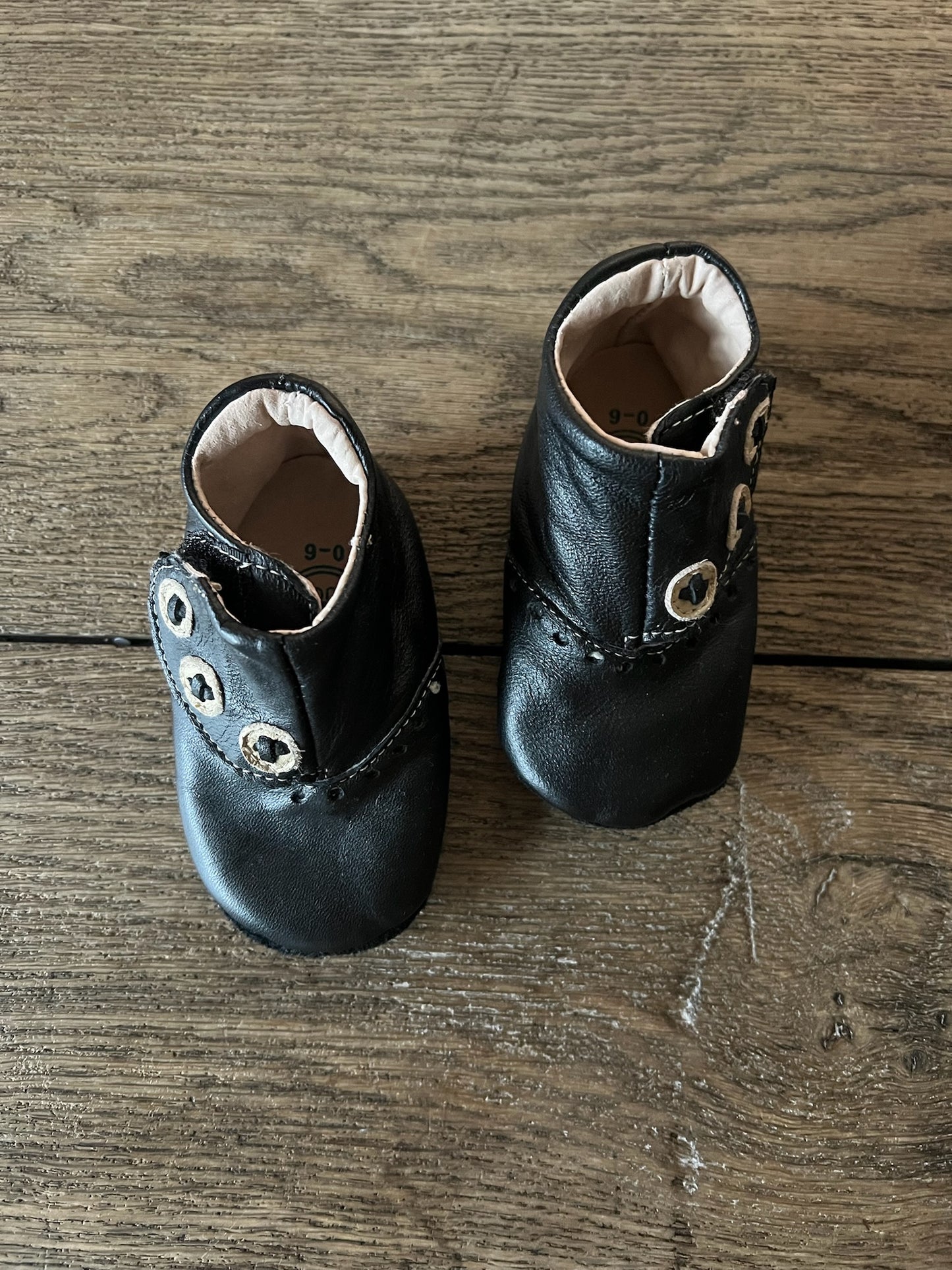 Live & Luca Leather Booties – mini treehouse
