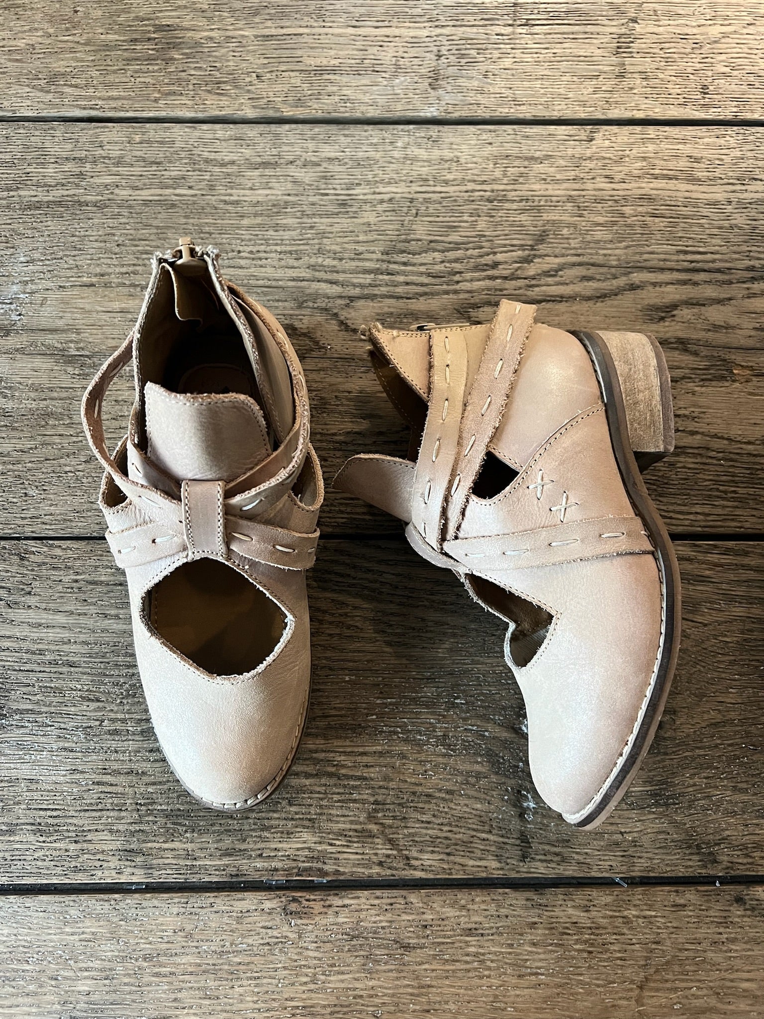 Joyfolie Tan Booties – mini treehouse